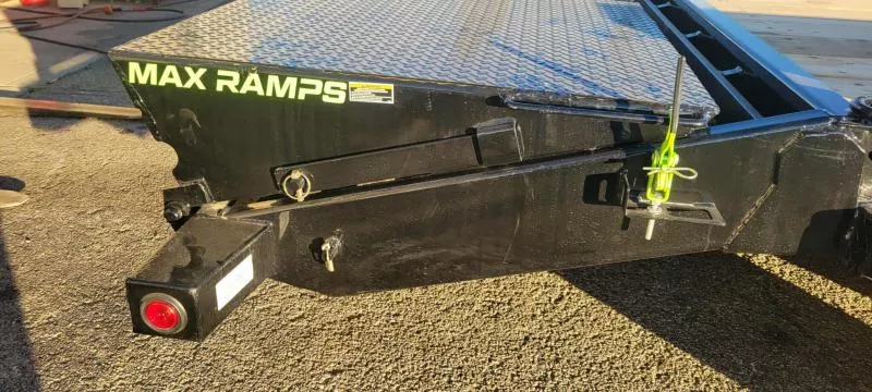 2026 Load Trail CB 83" x 20' (4001262) Load Trail Utility Trailer in ...