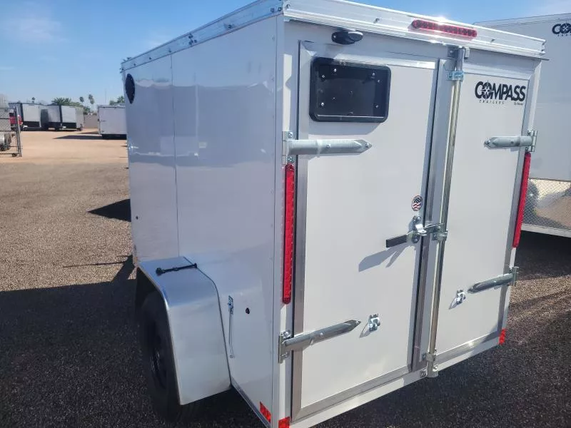 2025 Compass 08X5 Indigo DLX Flat Top V-Nose 3K, DD, White Other ...