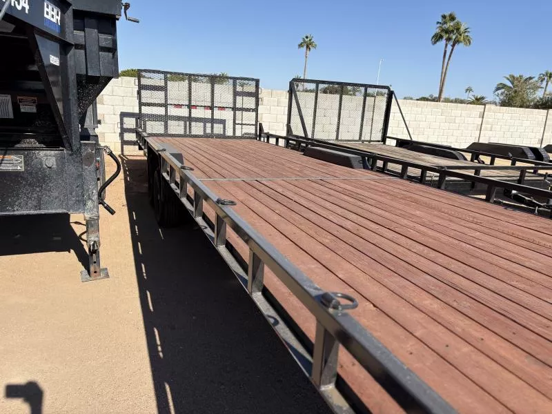 2025 Sun Country 26' RV Special Tandem Axle Utility, 8K Drop Leg Jack ...