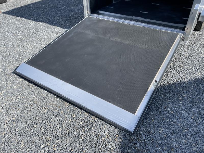 2025 Neo 7.5x18' NAMR Aluminum Enclosed Motorcycle Trailer 7000# GVW ...