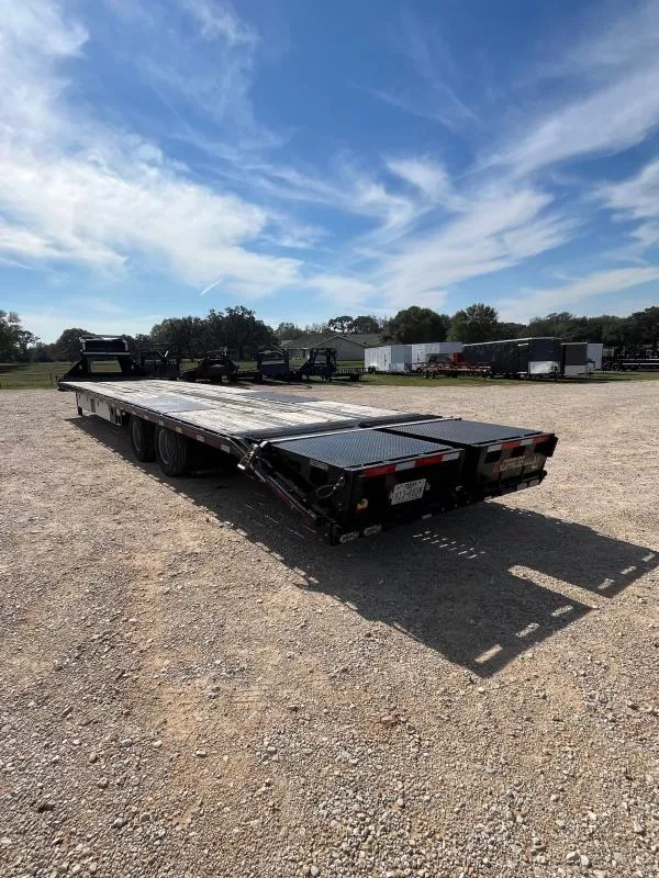 2020 Diamond C Trailers 40 FMAX212 Flatbed Trailer in Hallettsville, TX ...