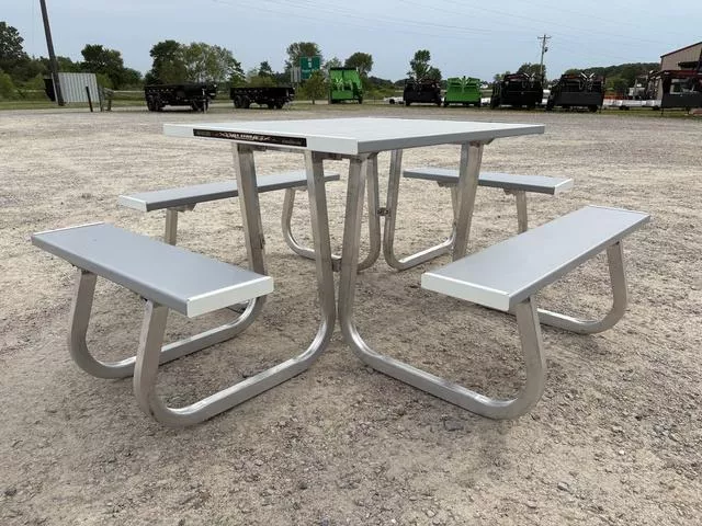 2026 Aluma 4-Sided All Aluminum Picnic Table Assembled in Poplar Bluff ...