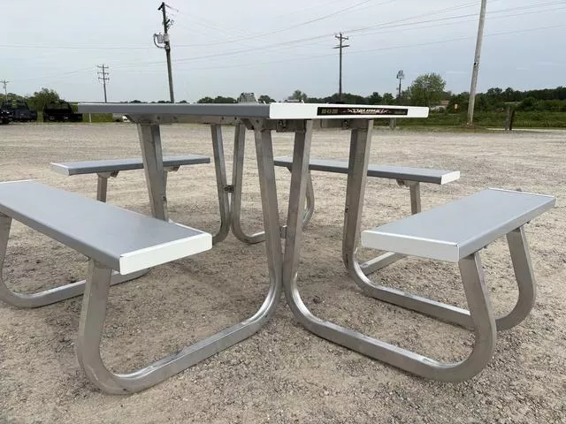2026 Aluma 4-Sided All Aluminum Picnic Table Assembled in Poplar Bluff ...