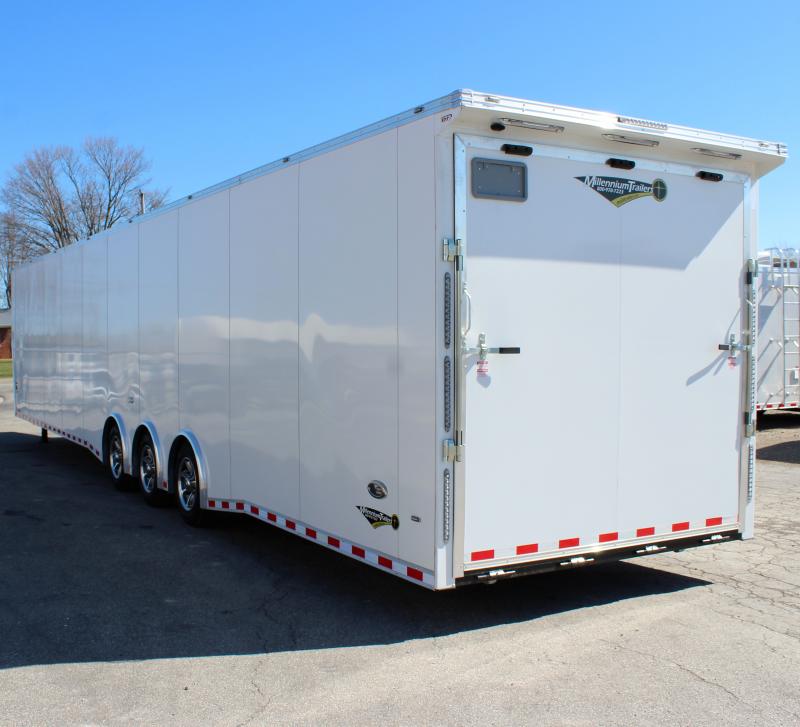PENDING *HAIL SALE** Enclosed Gooseneck Trailer 2023 48' Star Tapered ...