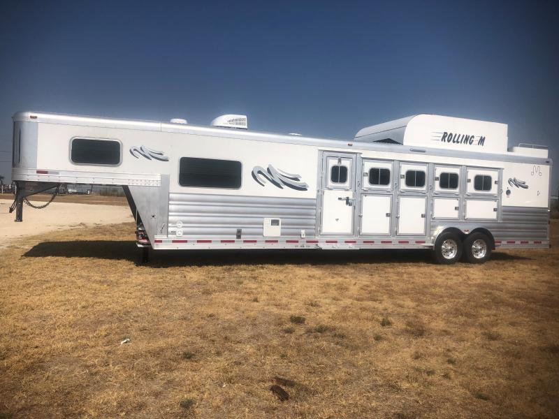 Luxury Horse Trailers