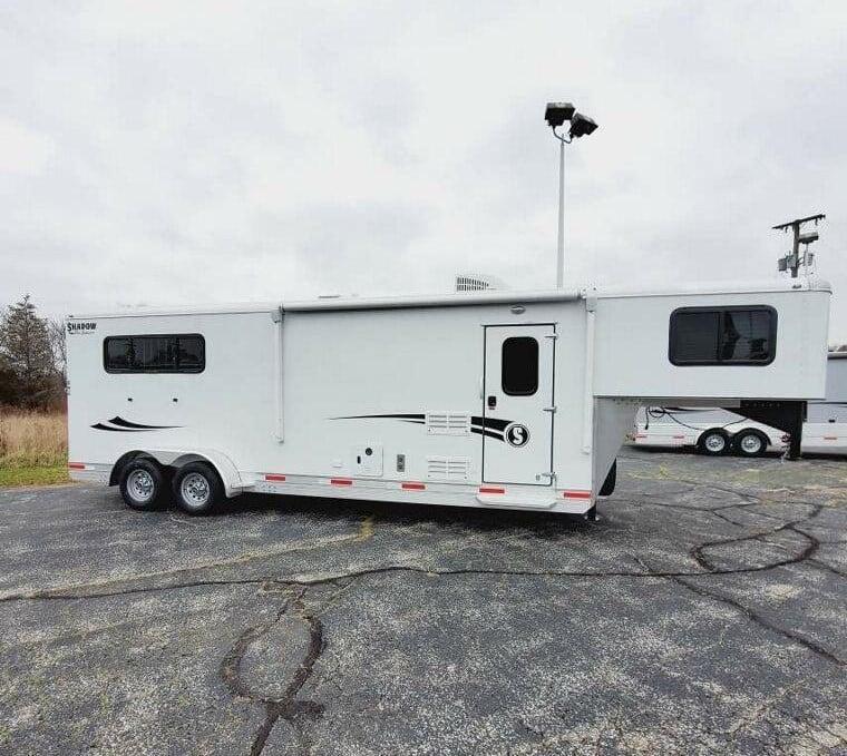 2021 Shadow Pro 4 Horse Trailer Slant Load Goose Neck w 10 6 Living ...