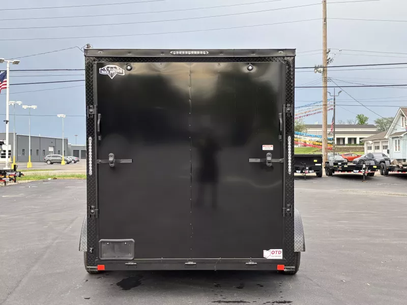 2025 Diamond Cargo 7' x 14' V Nose Tandem Axle Cargo / Enclosed Trailer ...