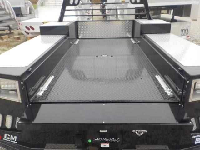 2022 CM Truck Beds TM DELUXE Truck Bed | Near Me