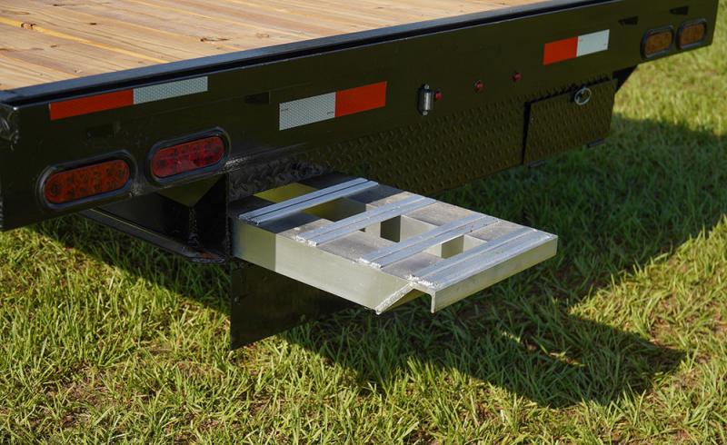 40' Hotshot Trailer (3) 7K Axles Straight Deck 14ply tires Slide In ...