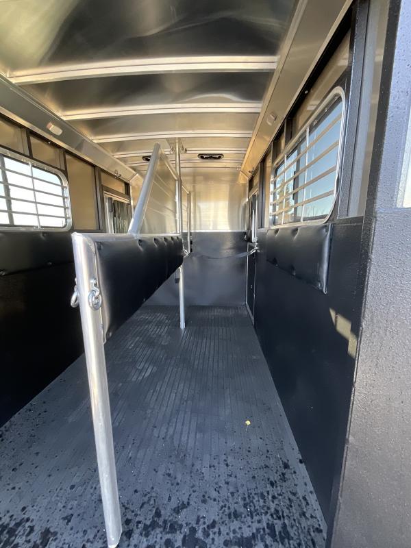 NEW 2023 Logan Coach BULLSEYE2BPSL Bullseye 2 Horse Straight Load ...