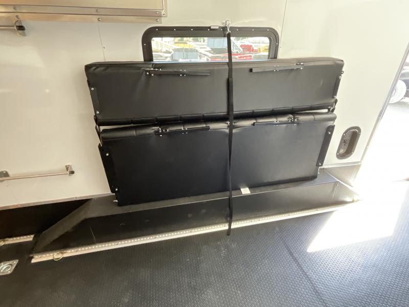 NEW 2022 Logan Coach Sports Hauler USH16GNLQ 16' Garage 12' LQ 19,768 ...