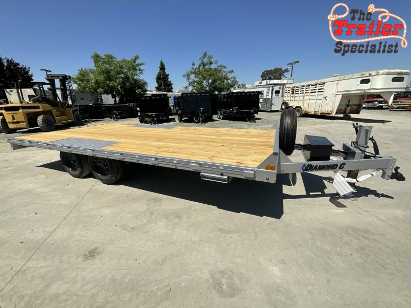 NEW 2024 Diamond C Trailers GDD235L18X102 102"X18' 7k GVW Equipment ...