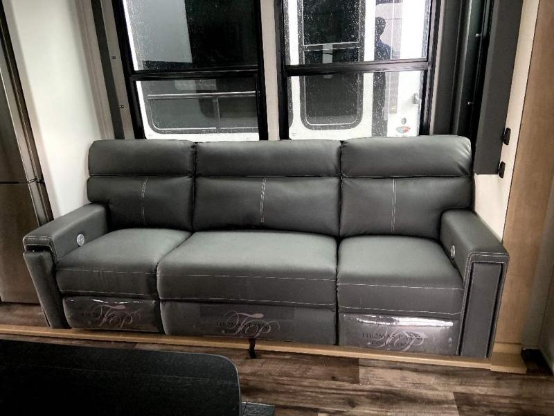 2022 Keystone RV RAPTOR 362 Toy Hauler in Orchard Park, NY | Trailer Trader