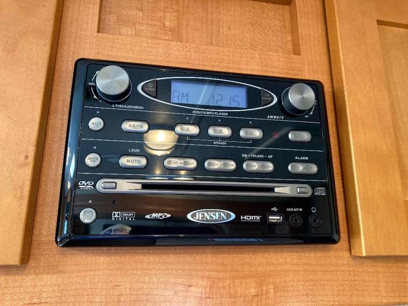 2011 Cruiser RV VIEWFINDER 24SD in North Tonawanda, NY | Trailer Trader