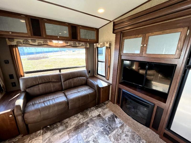 2017 Keystone RV SPRINTER 357FWLFT Fifth Wheel in Wind Gap, PA ...