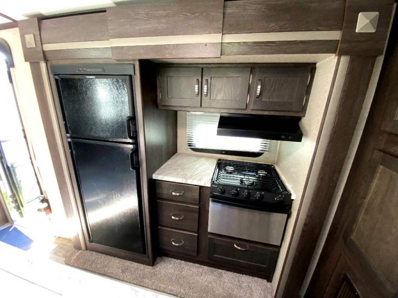 2018 Keystone RV OUTBACK 335CG Toy Hauler in Wind Gap, PA | Trailer Trader