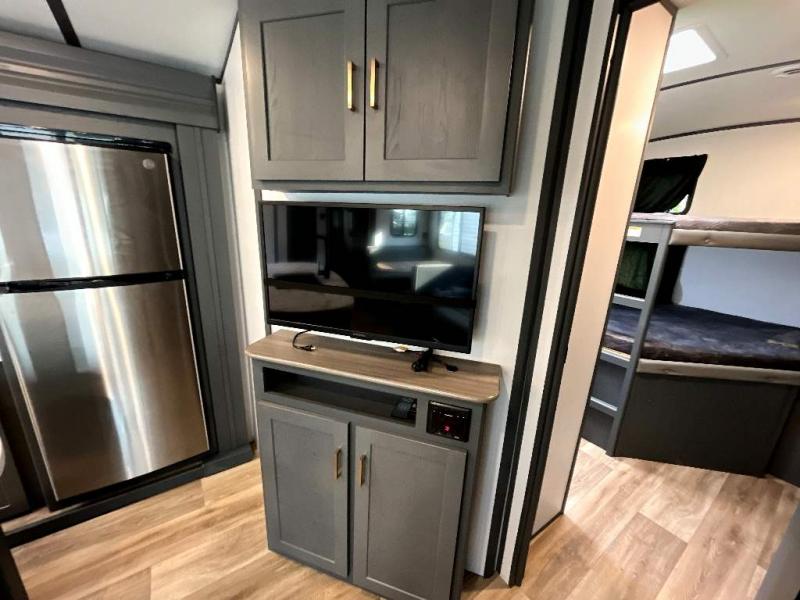 2022 Keystone RV BULLET 330BHS in Wind Gap, PA | Trailer Trader