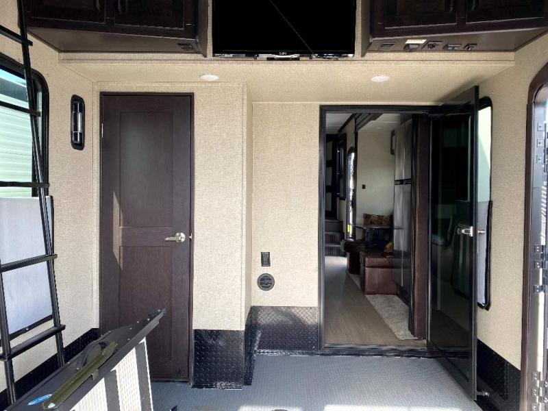 2018 Keystone RV RAPTOR 425 Toy Hauler in North Tonawanda, NY | Trailer ...