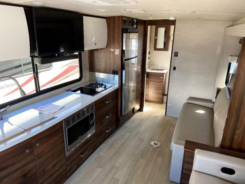 2021 Winnebago VIEW 24D Class C in North Tonawanda, NY | Trailer Trader