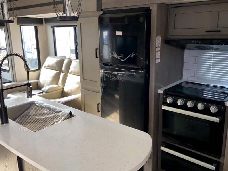 2021 Keystone RV OUTBACK 330RL in Orchard Park, NY | Trailer Trader
