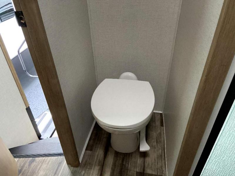 2022 Keystone RV RAPTOR 362 Toy Hauler in Orchard Park, NY | Trailer Trader