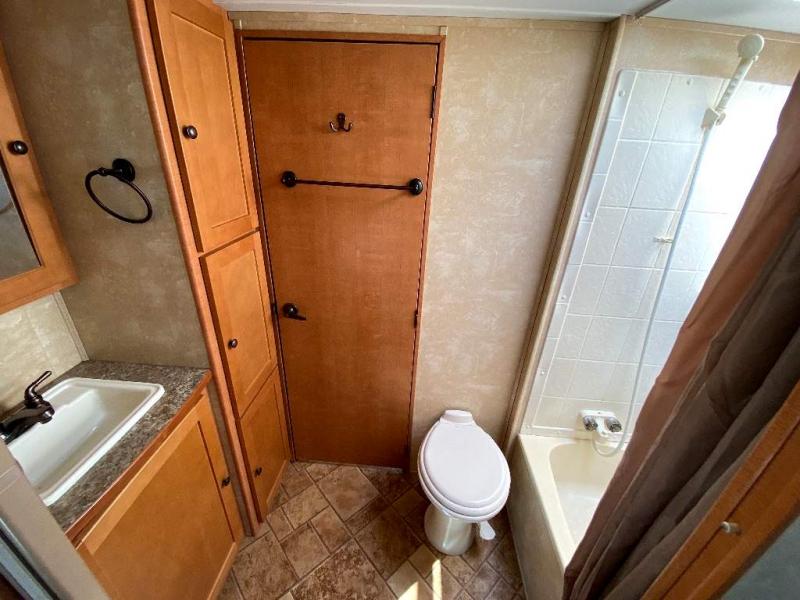 2011 Cruiser RV VIEWFINDER 24SD in North Tonawanda, NY | Trailer Trader