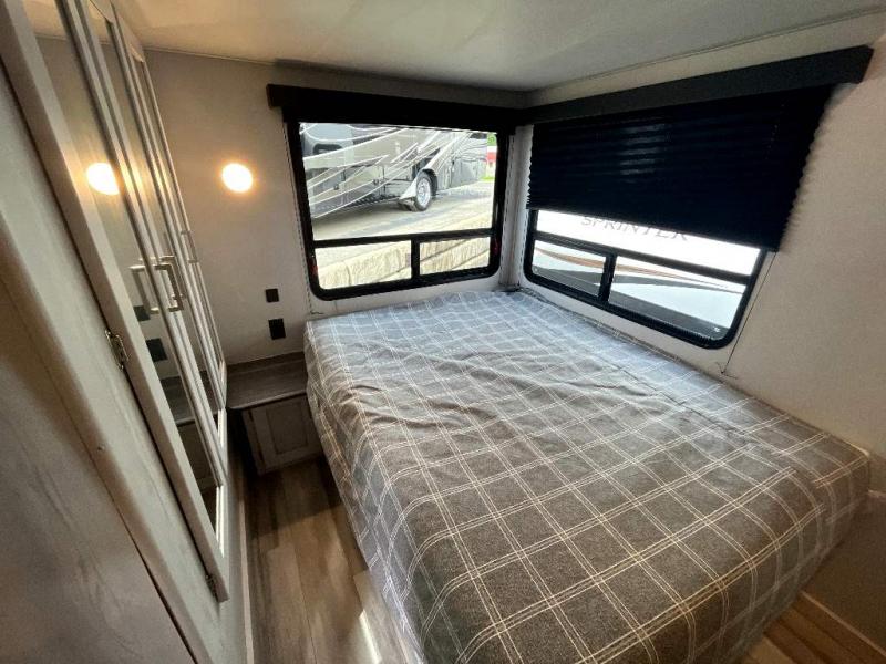 2022 Keystone RV SPRINTER 35BH Fifth Wheel in Wind Gap, PA | Trailer Trader