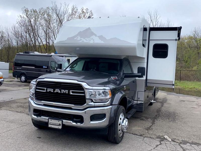 2021 Dynamax Corporation ISATA 5 SERIES 28SS in Orchard Park, NY ...