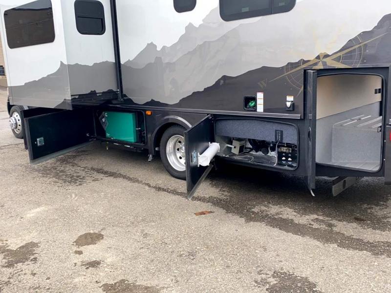 2021 Dynamax Corporation ISATA 5 SERIES 28SS in Orchard Park, NY ...