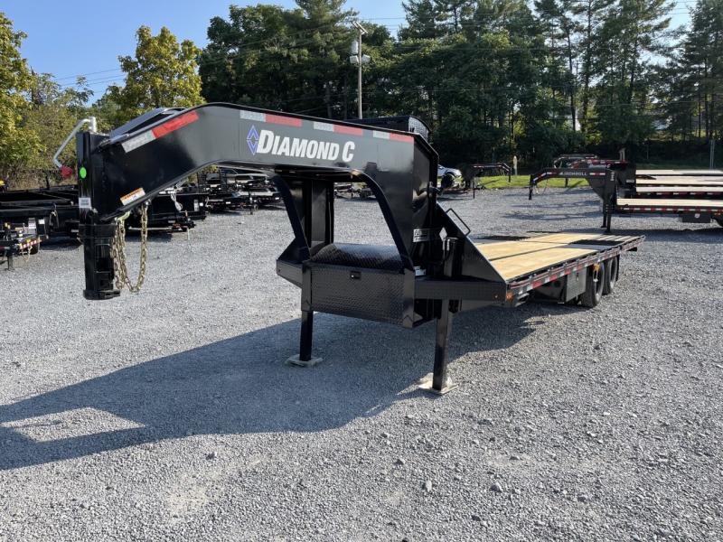2022 Diamond C Trailers FMAX212 102" x 30' Power Dovetail 25,900 GVW in ...