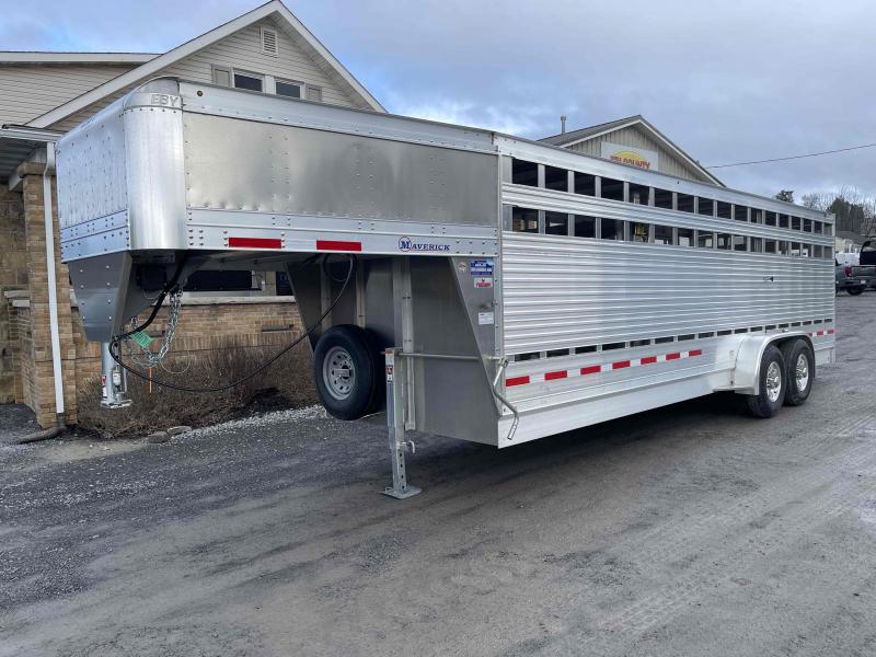 2023 EBY Maverick LS Gooseneck Stock Combo Trailer 83" x 20 with 7 ...