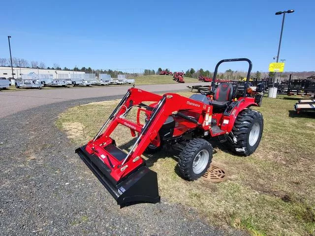 2025 Mahindra 1626 - 25.9HP Shuttle 4WD Compact Utility Tractor in ...