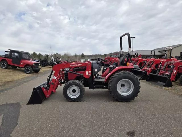 2024 Mahindra 2638 - 37.4HP HST 4WD Compact Utility Tractor W/Lo in ...