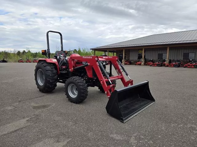 2025 Mahindra 4550 - 48HP 4WD Gear Compact Utility Tractor W/Loa in ...
