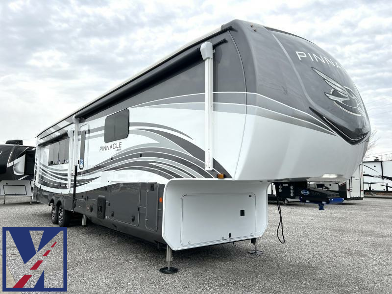 2024 Jayco Pinnacle 38 FBRK Fifth Wheel in Mayfield, KY | Trailer Trader