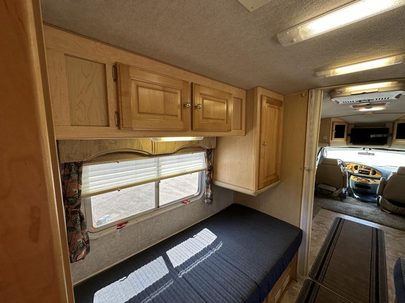 2006 Cruiser Cruiser 2551 SLIDE Class C in Mayfield, KY | Trailer Trader