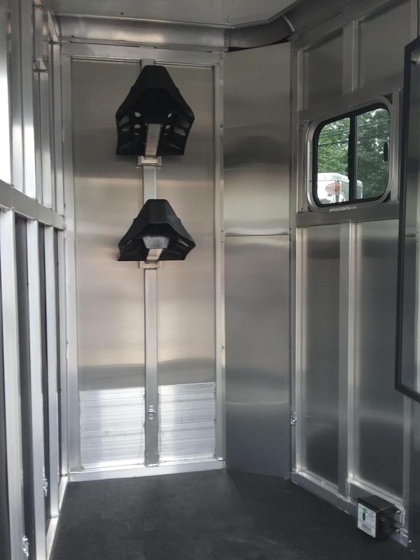 2019 Shadow Trailers 2h Thorobred Horse Trailer | Near Me | Trailer ...