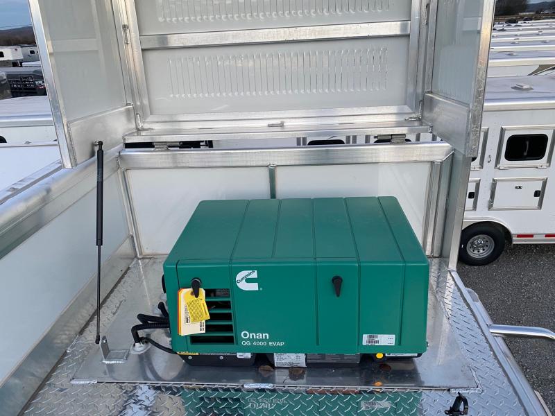 2024 Cimarron Trailers 8412 Outback Customs Horse Trailer in ...