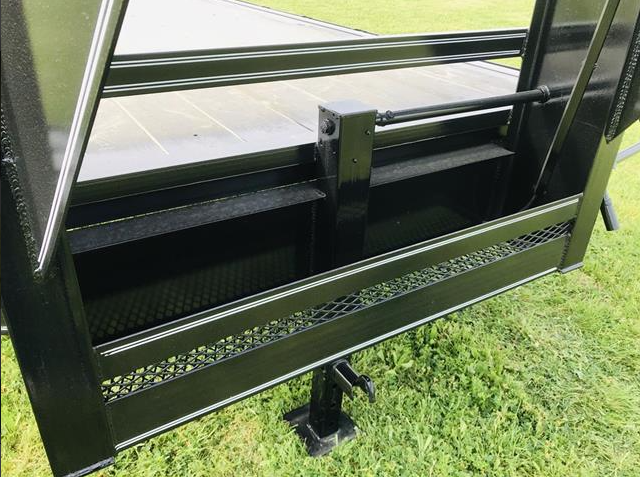 24' X 96" Gooseneck Float Trailer in Spring, TX | Trailer Trader