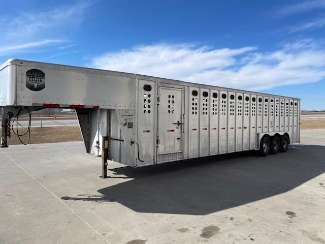 2018 Merrit Trailers 8x32 Merritt Triple Axle Stock / Stock Combo ...