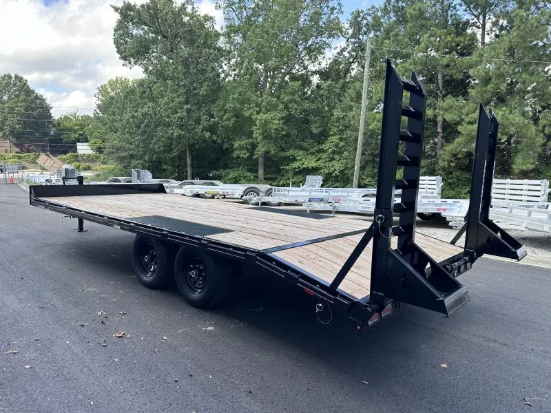 Diamond C 18.5x20' Equipment, Deck Over w/4' Dove & Ramps GDD206 2025 ...