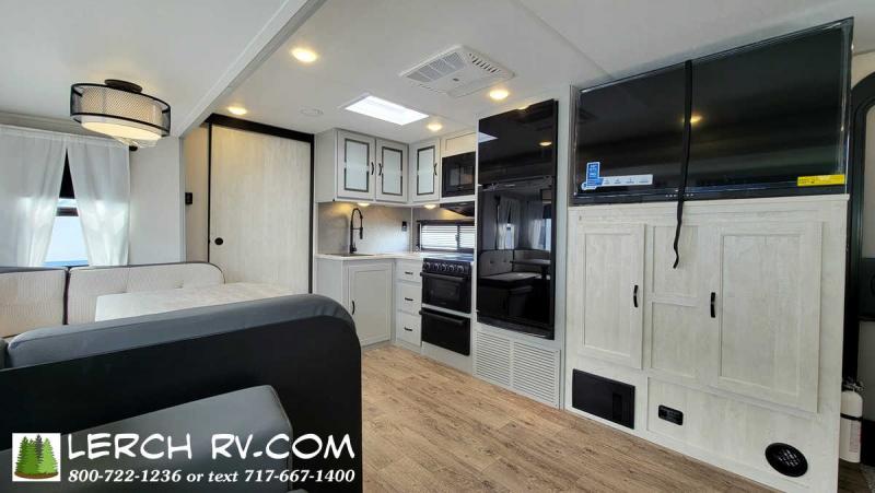RVs for sale | Lerch RV | Fifth Wheels, Toy Haulers and Travel Trailers ...
