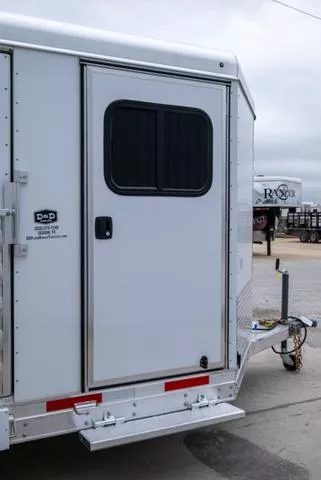 2025 Exiss 8 Pen Exhibitor Low Pro Trailer in Seguin, TX | Trailer Trader