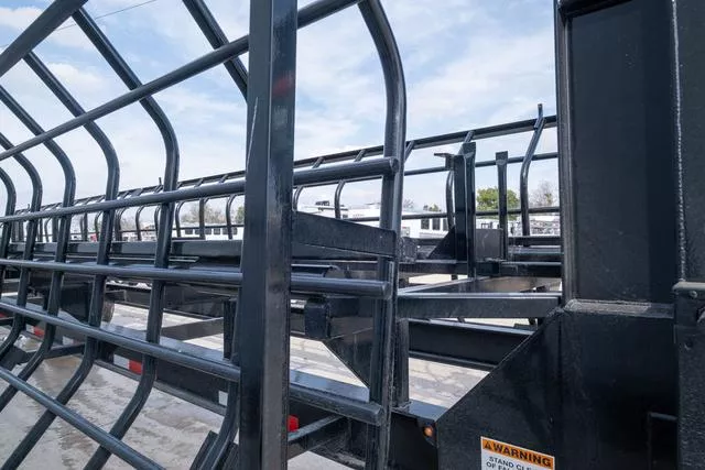 2025 Gooseneck 14 Bale Steel Tandem Dual Haymaster Trailer In Seguin