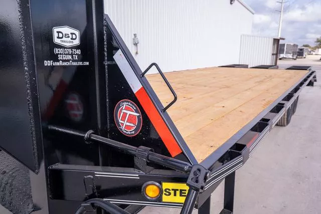 2025 Longhorn Trailers 25 Ft Flatbed Trailer in Seguin, TX | Trailer Trader
