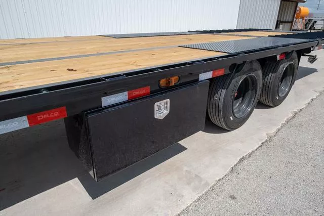 2026 Delco Trailers 30 Ft Flatbed Hydraulic Dovetail Trailer in Seguin ...