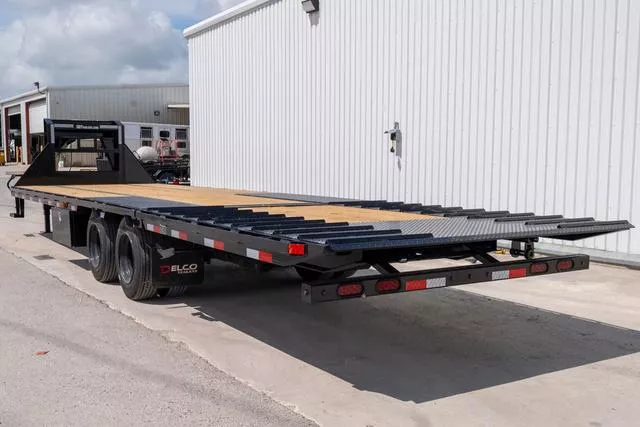 2026 Delco Trailers 30 Ft Flatbed Hydraulic Dovetail Trailer in Seguin ...