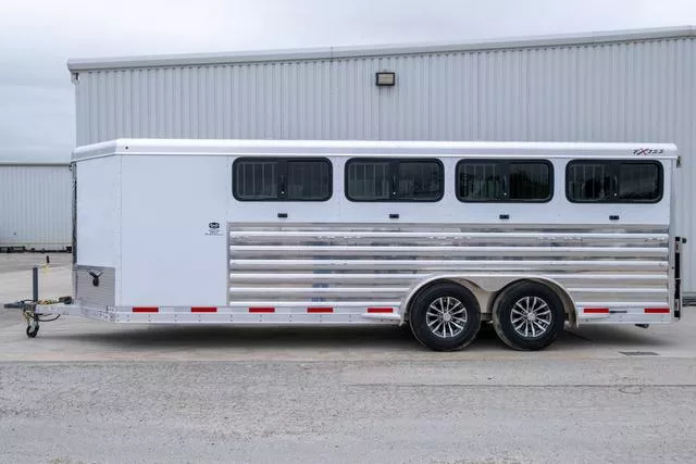 2025 Exiss 8 Pen Exhibitor Low Pro Trailer in Seguin, TX | Trailer Trader