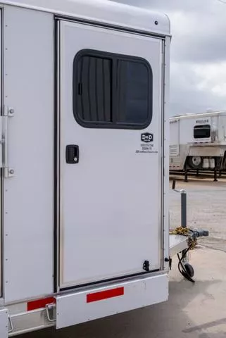 2025 Exiss 6 Pen Exhibitor Low Pro Trailer in Seguin, TX | Trailer Trader