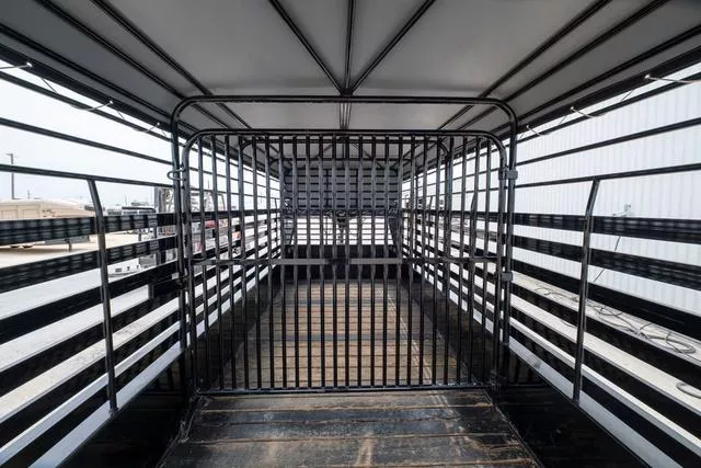 2017 CM Trailers 20 Ft Bar Top Stock Trailer in Seguin, TX | Trailer Trader